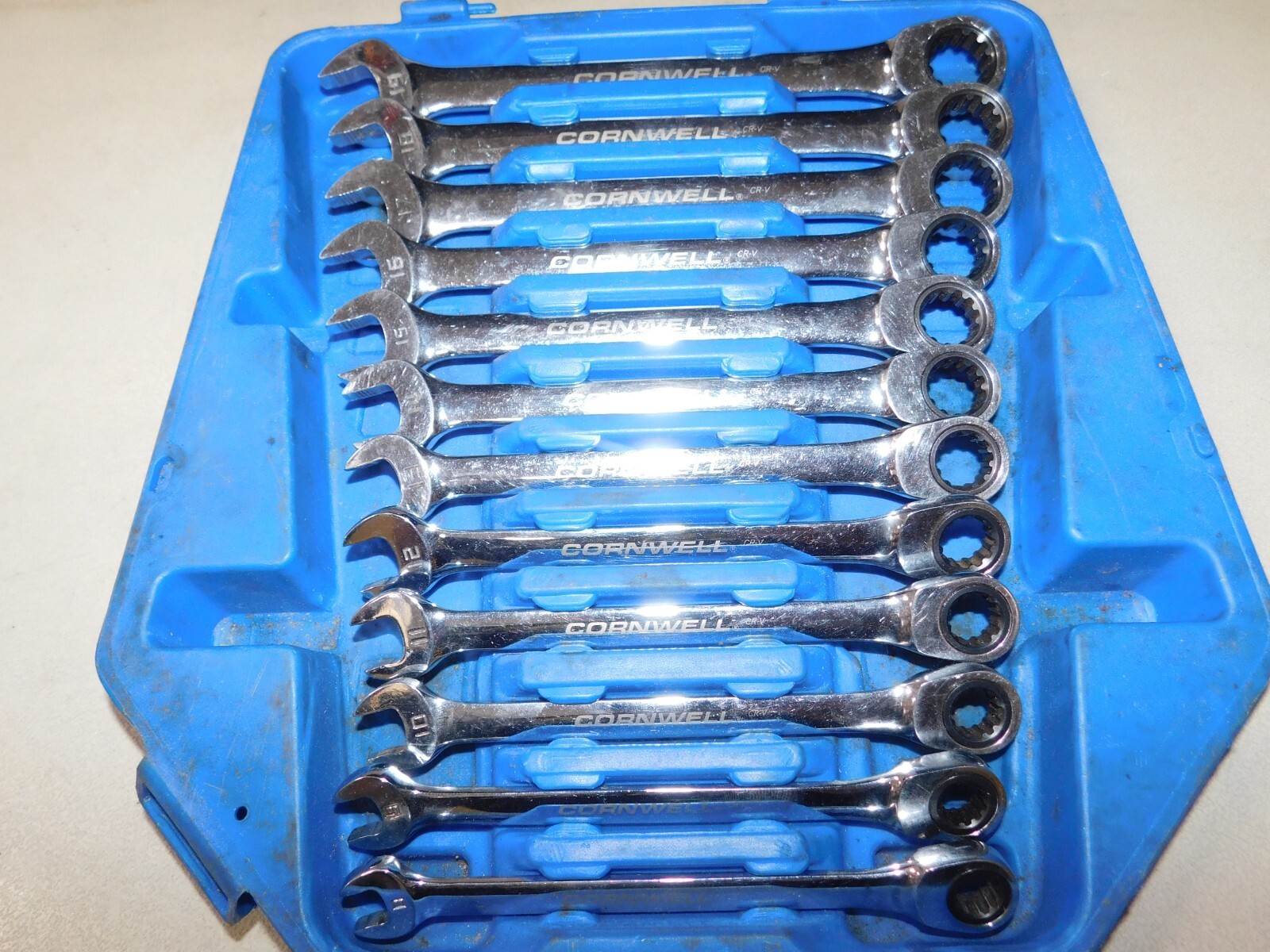 CORNWELL TOOLS 12PC METRIC 8MM 19MM RATCHETING COMBINATION WRENCH SET cornwell-tools-12pc-metric-8mm-19mm-ratcheting-combination-wrench-set