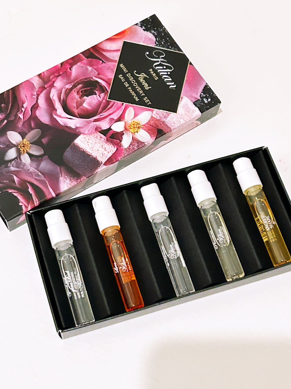 Kilian Icons Mini Discovery Set, 5 Eau De Parfum Spray, 1.5ml/0.05oz ...