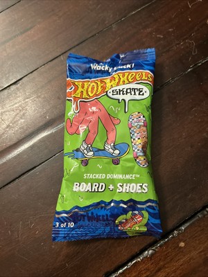 Sonic Wacky Pack HOT WHEELS SKATE BOARD + SHOES Stacked Dominance 3 of ...