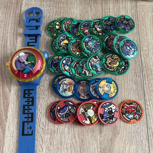 Bandai DX Yo-kai Watch Type Zero with 38 Medals | eBay