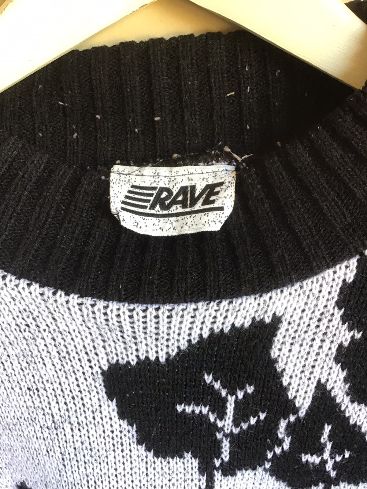 Vtg Rave Womens Black Silver Metallic Thread Leaf Long Sleeve Pullover ...