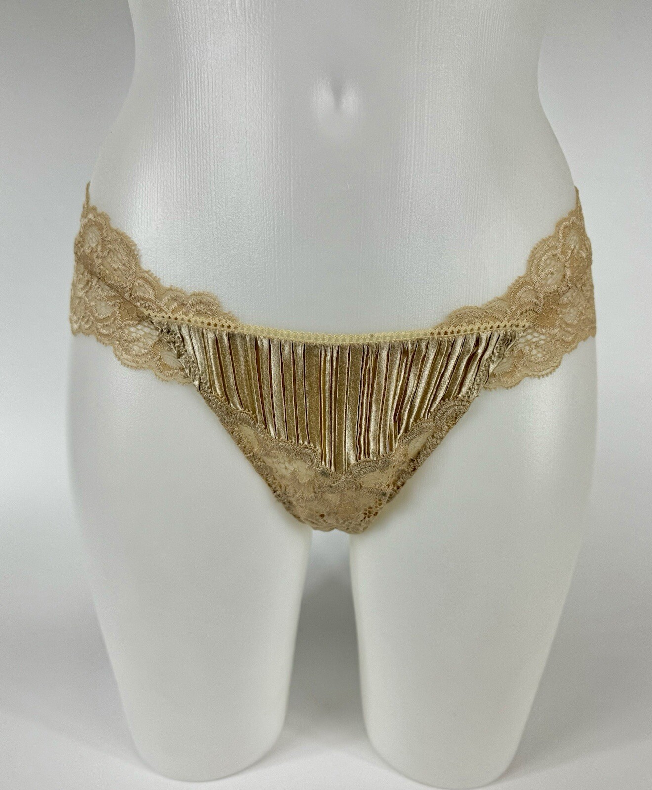 LA PERLA Dessous - Spitzen-Brazil-String in Gold - Luxus Lingerie | eBay