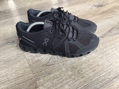 On Cloud Swiss Engineering Womens Size 9 Cloud Black Running Shoes ...