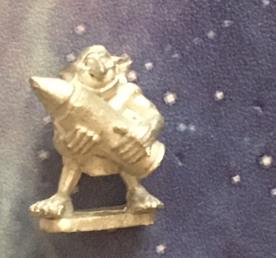 Warhammer Rogue Trader Space Ork Runt/Grot/Snotling w. Shell Oop ...