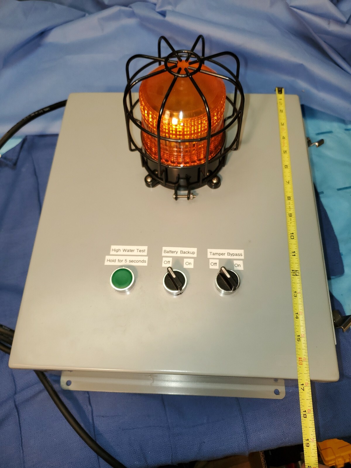 INDUSTRIAL Metal Control Panel Enclosure W/ FLASHING BEACON WARNING ...