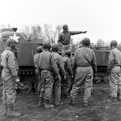 WW2 WWII Photo World War Two / US Army M3 Lee Tanks in England 1942 ...