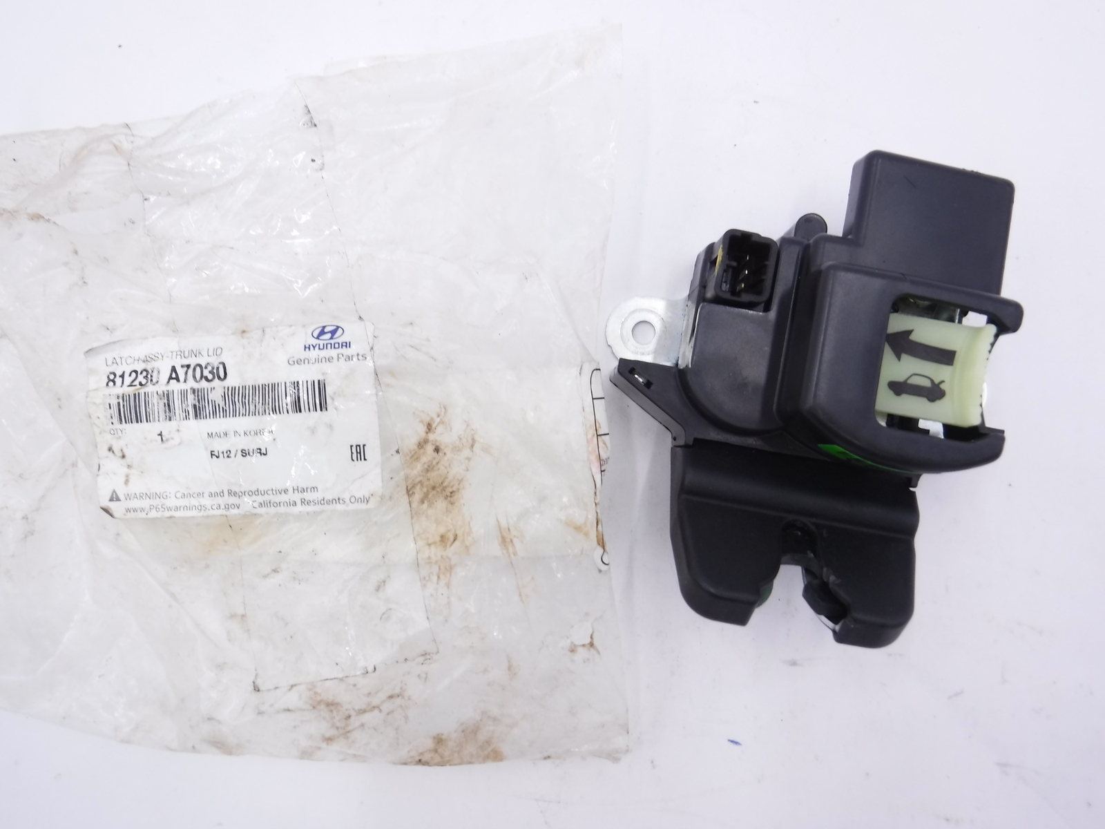 Hyundai OEM 2018 Accent Trunk Lid-lock 81230A7030 for sale online | eBay