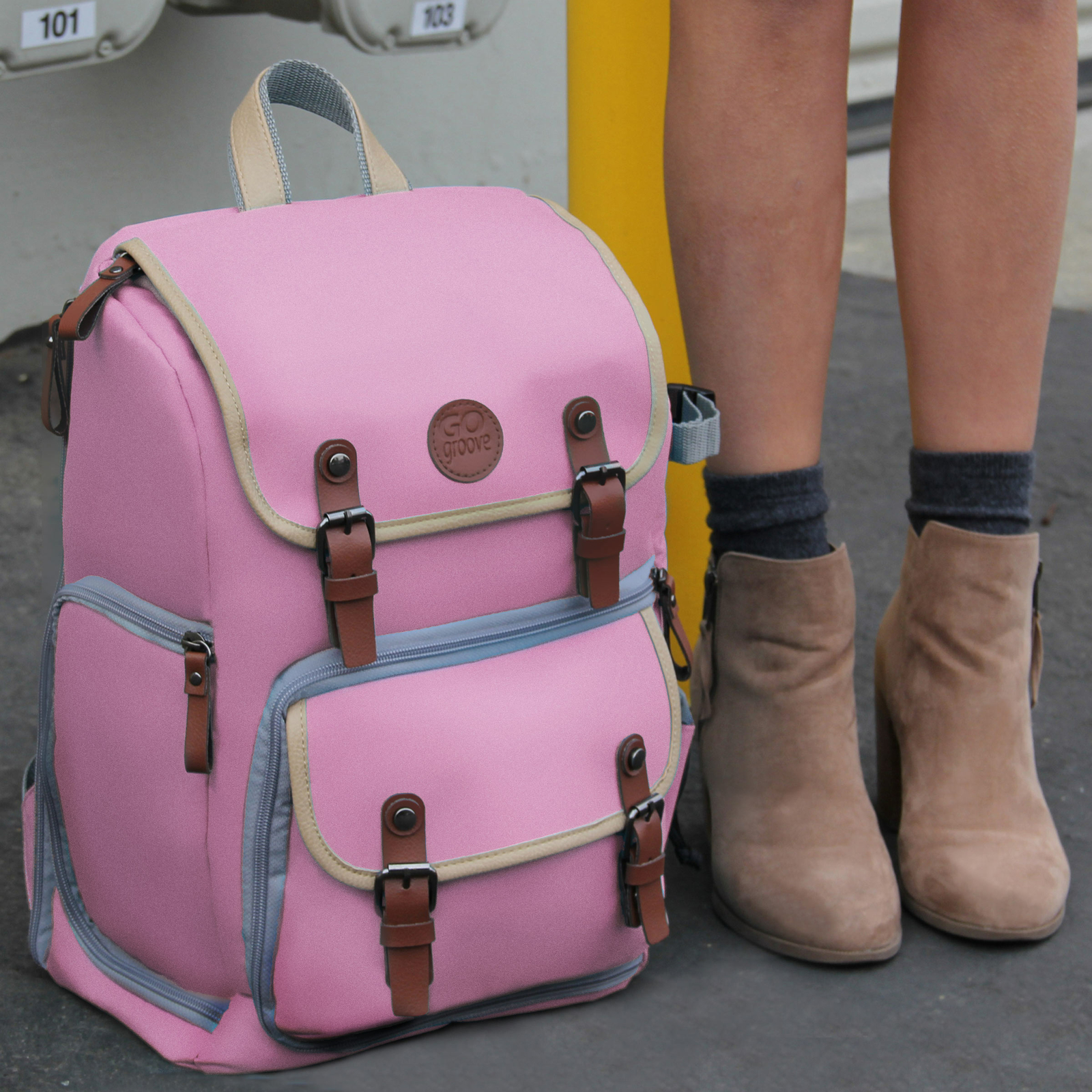 GOgroove Digital SLR Camera Backpack with Tablet and Accessory ...