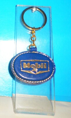Collectible Vintage Old Car's Advertising MOBIL Souvenir Keychain No1 ...