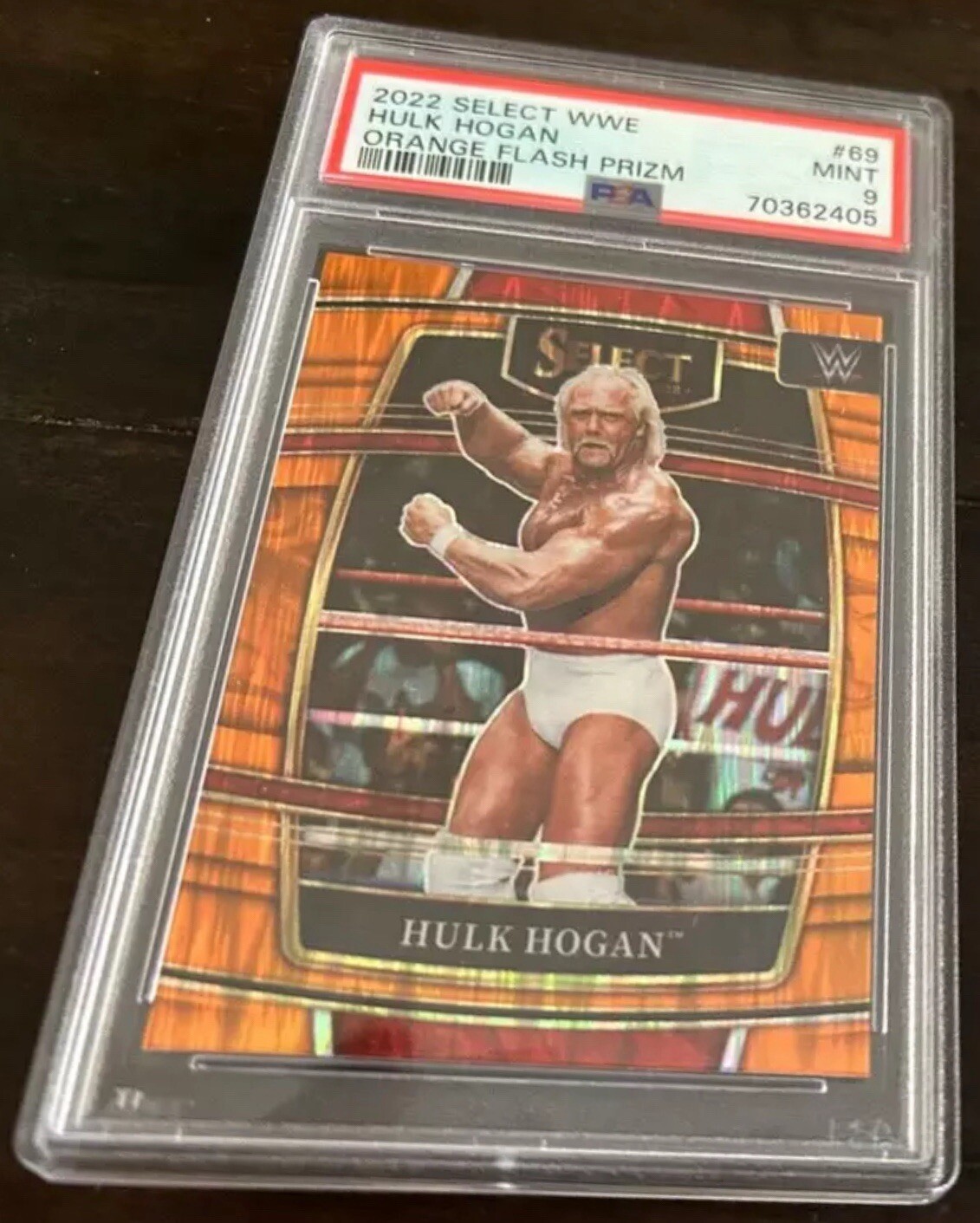 2022 Panini Select WWE - Concourse Hulk Hogan #69 Orange Flash Prizm ...