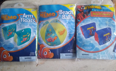 NEW 2008 GREENBRIER BIG TIME SPLASH DISNEY PIXAR FINDING NEMO ARM ...