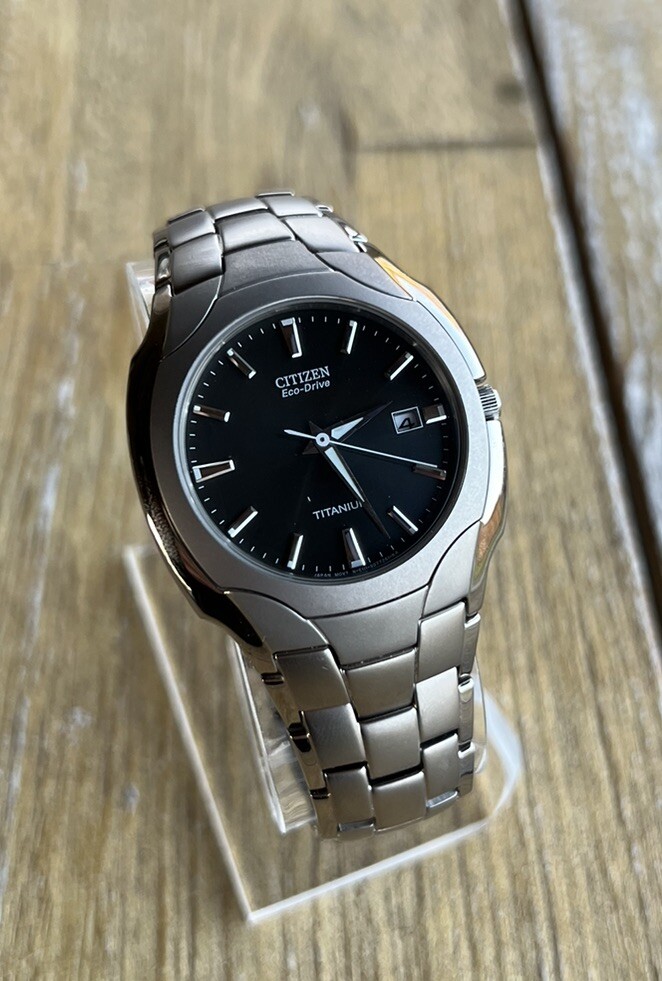 Never Worn Only Stored! Citizen Eco Drive TITANIUM E111-S049610 Mens ...