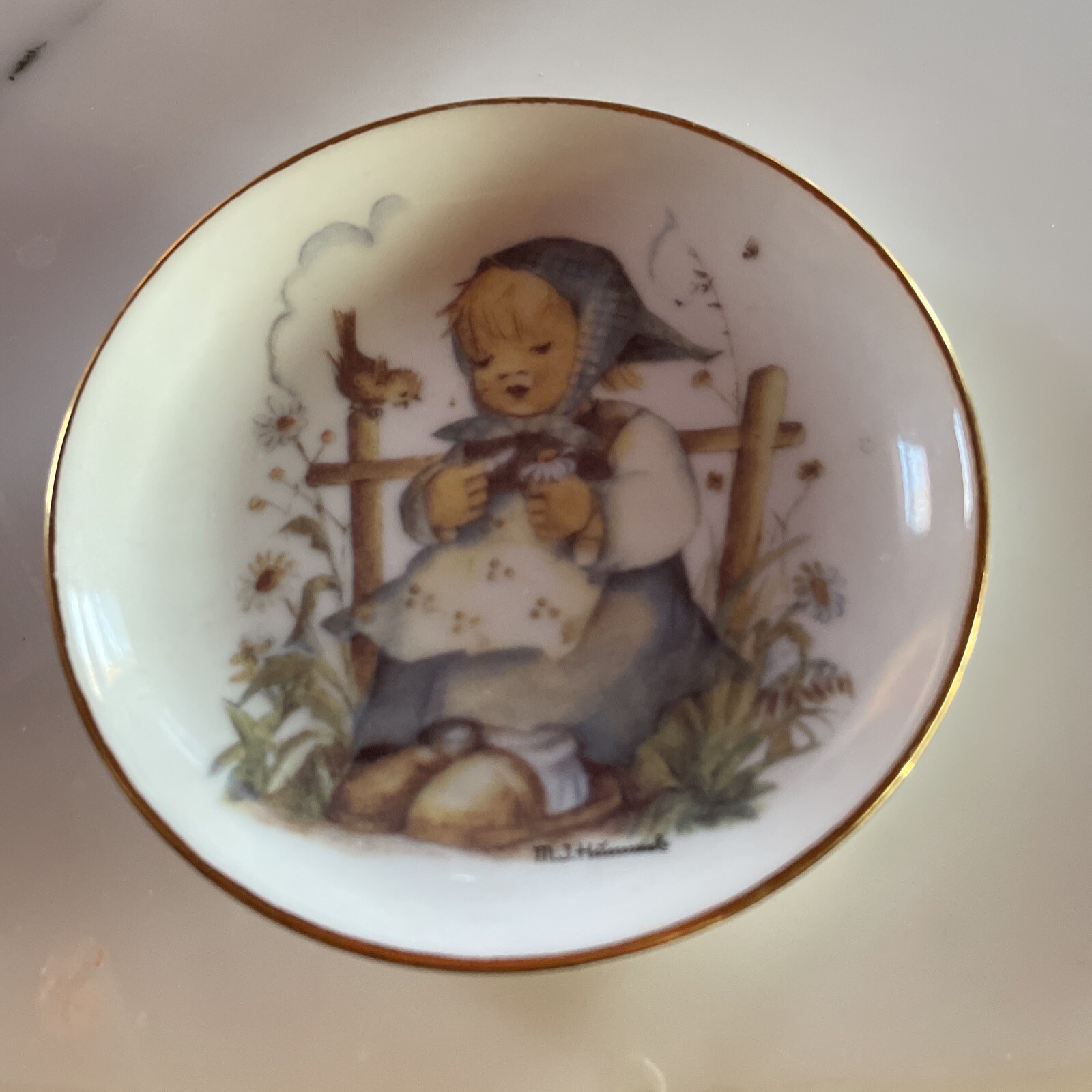 Vintage Hallmark Hummel Plate Goebel Miniature West Germany.He Loves Me ...