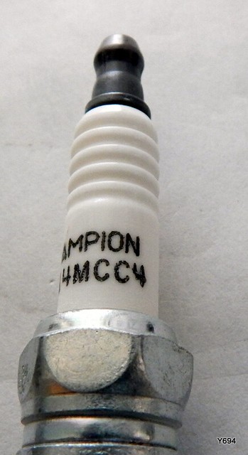 4-Pack Champion 570 Spark Plugs RE14MCC4 for sale online | eBay