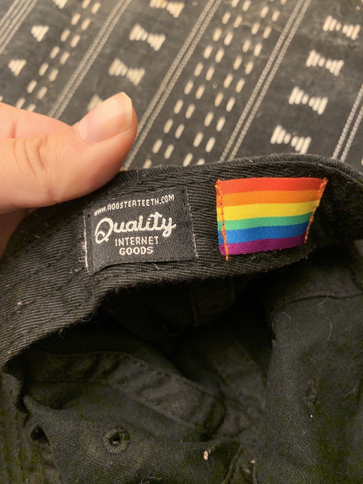 achievement hunter rooster teeth pride hat - Gem