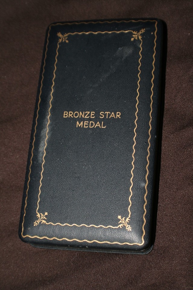 WW2 NOS American U.S. Bronze Star Medal in Presentation Case / Unnamed ...