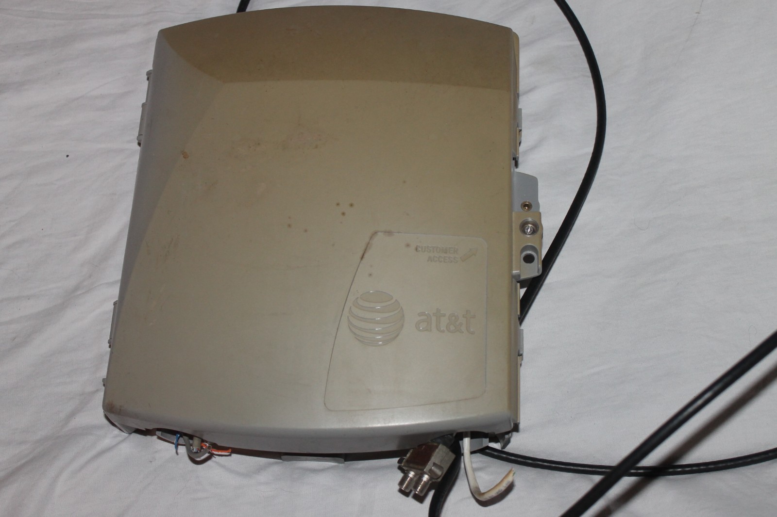 2Wire I3812V Inidv2 Outdoor Service Gateway Unit At&t for sale online ...