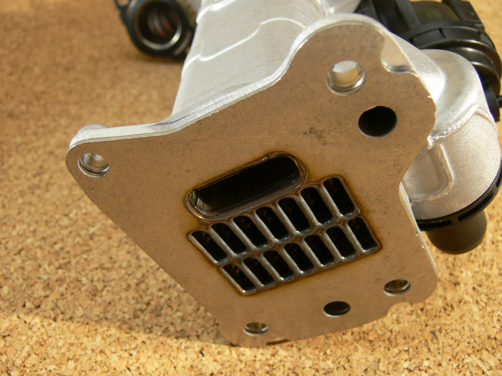 Land+Rover+Discovery+Sport+L550+EGR+Cooler+LR057662+Genuine for sale ...