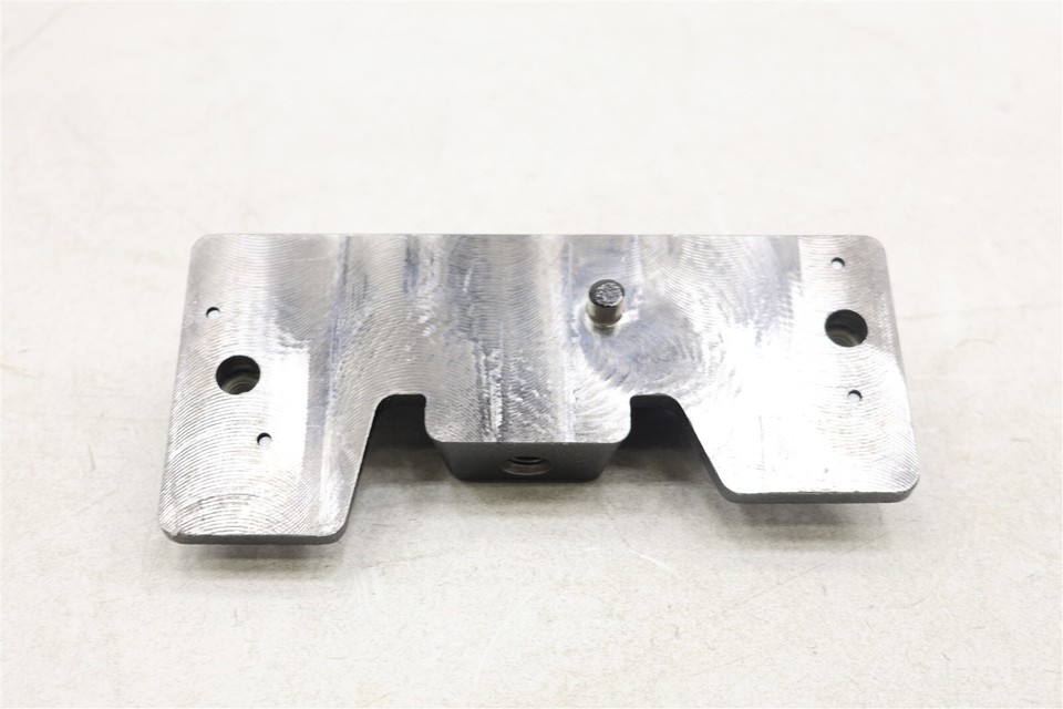 NEW OEM Isuzu Engine Motor Mount Foot 8980615260 NPR-HD NPR 6.0L 6.6L ...