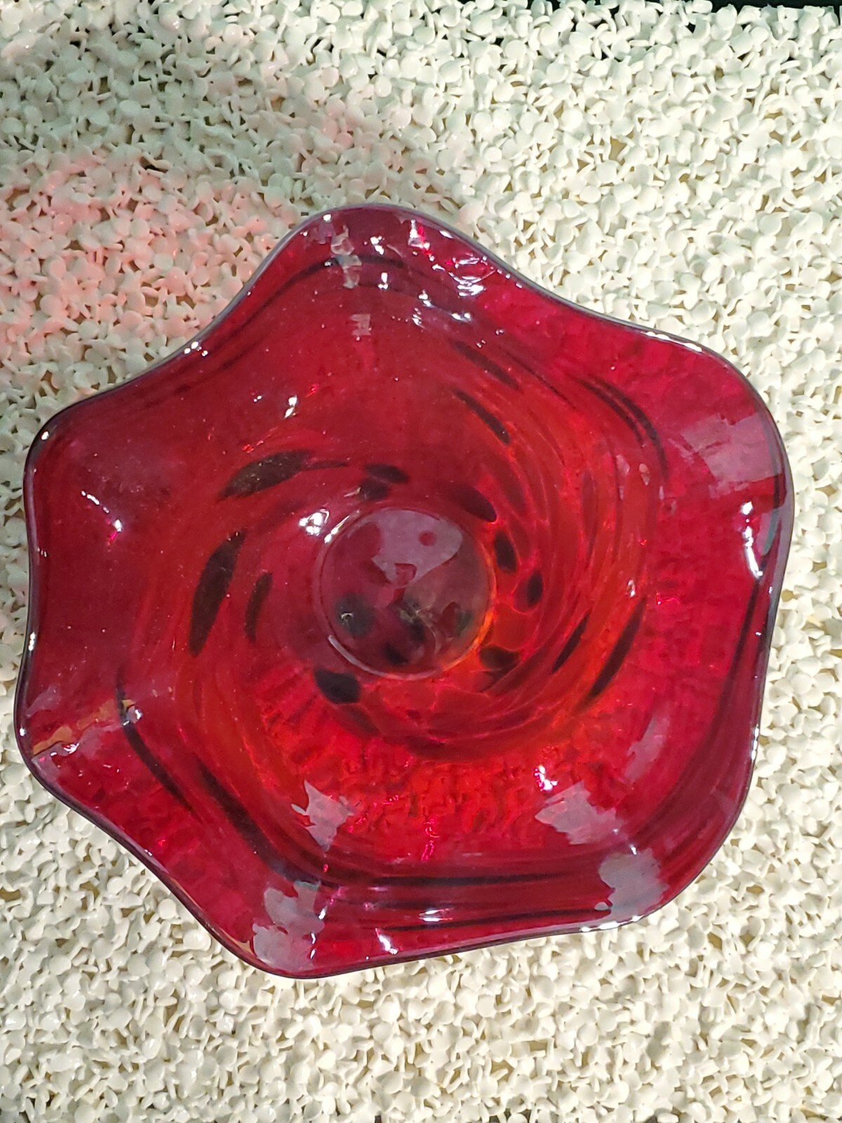 Glass Eye Studio Iridescent Red Swirl Ruffled Edge 6" Hand Blown Art ...