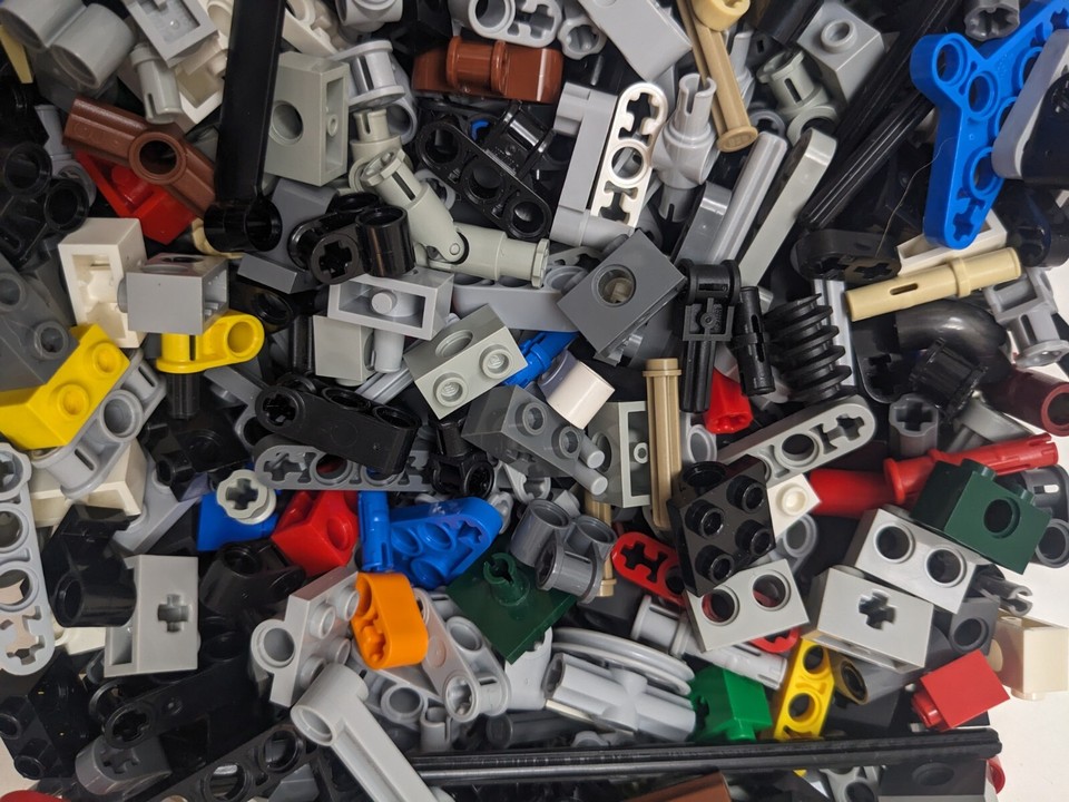 600pcs LEGO TECHNIC Small Mix Bricks Friction Pins Axles Connectors ...