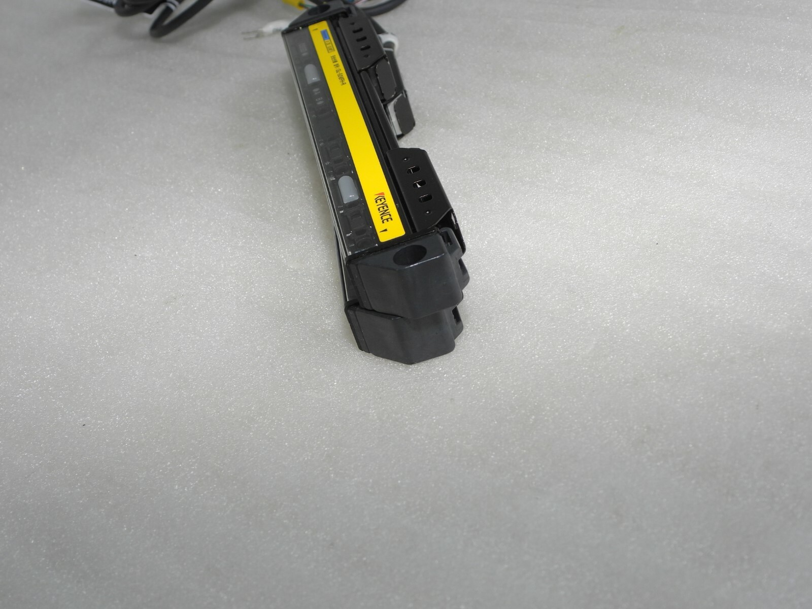 KEYENCE GL-S08FH-T Transmitter & GL-S08FH-R Receiver Safety Light ...