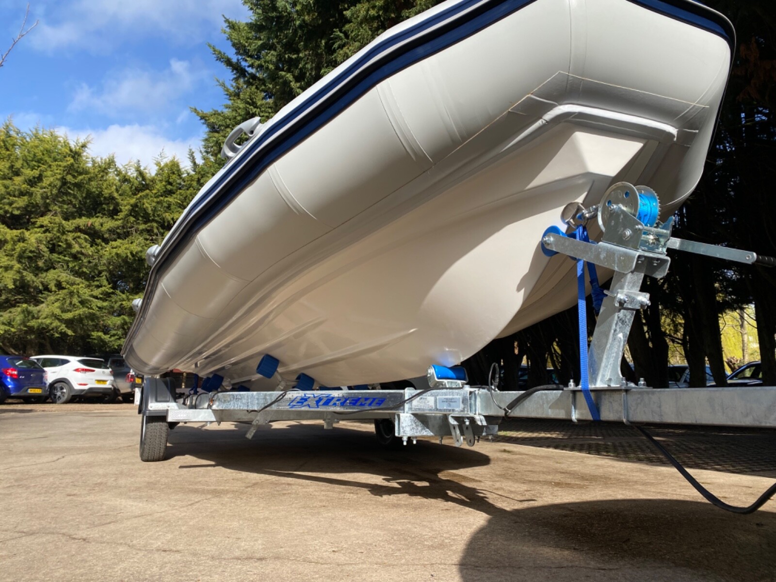 Extreme roller or bunk rib inflatable boat trailer 300-3500kg prices ...