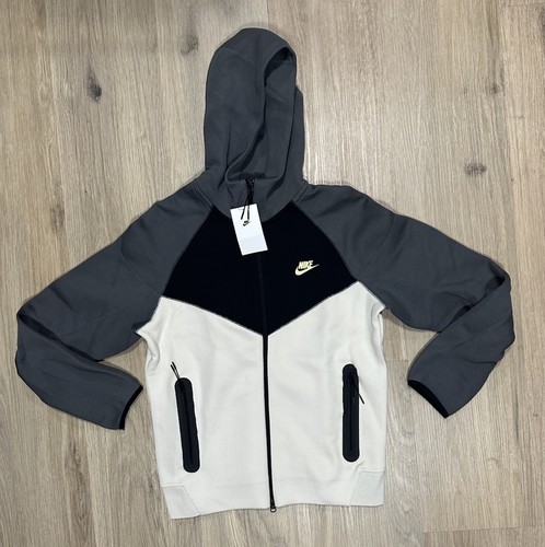 Nike Tech Fleece Windrunner Lt Orewood Grey Black Gold FZ4709-104 Men's ...
