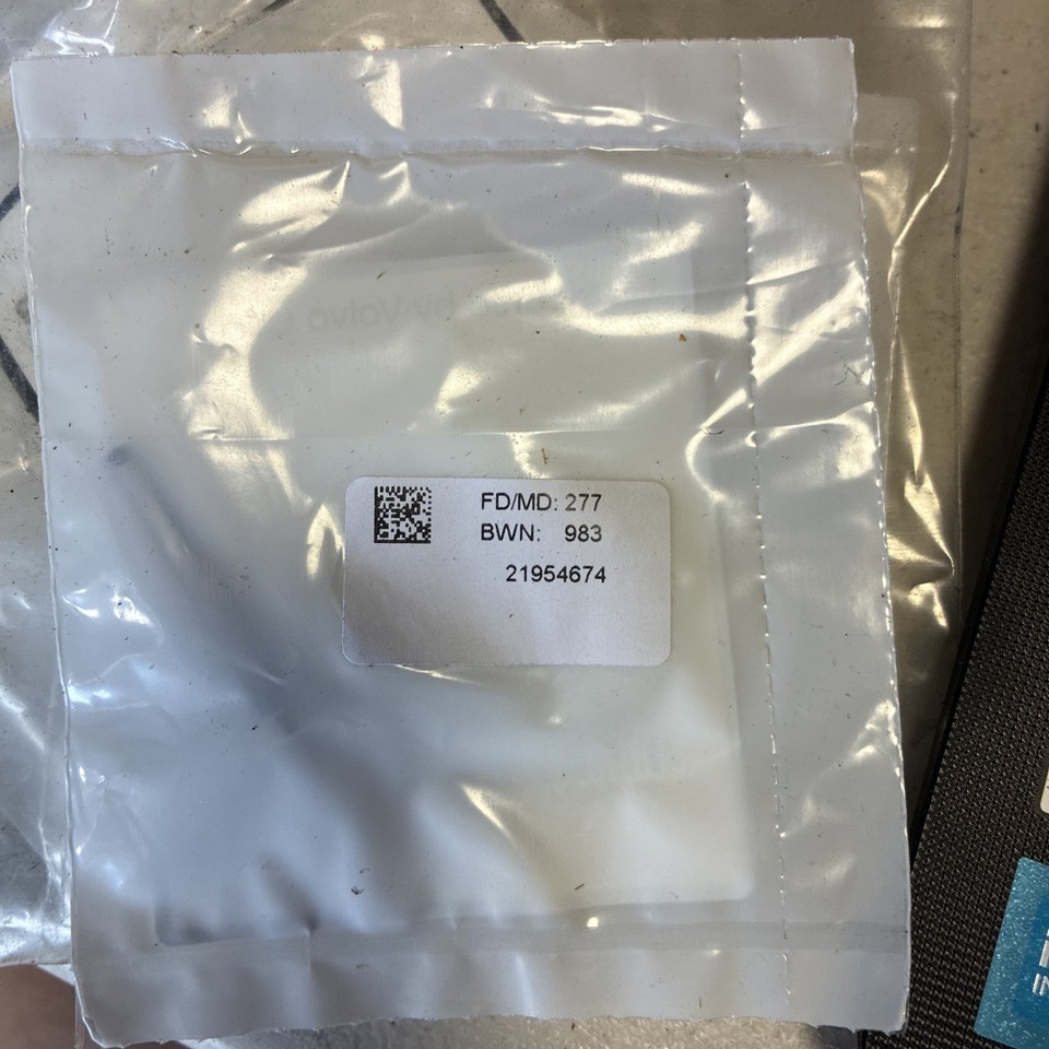 VOLVO 21954674 Strainer, DEF Pump Pre-Filter | eBay