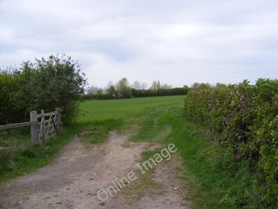 Photo 6x4 Footpath to the B1120 Badingham Road Framlingham Off the ...