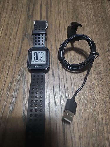 Garmin S20 Approach GPS Golf Watch Range Finder | eBay