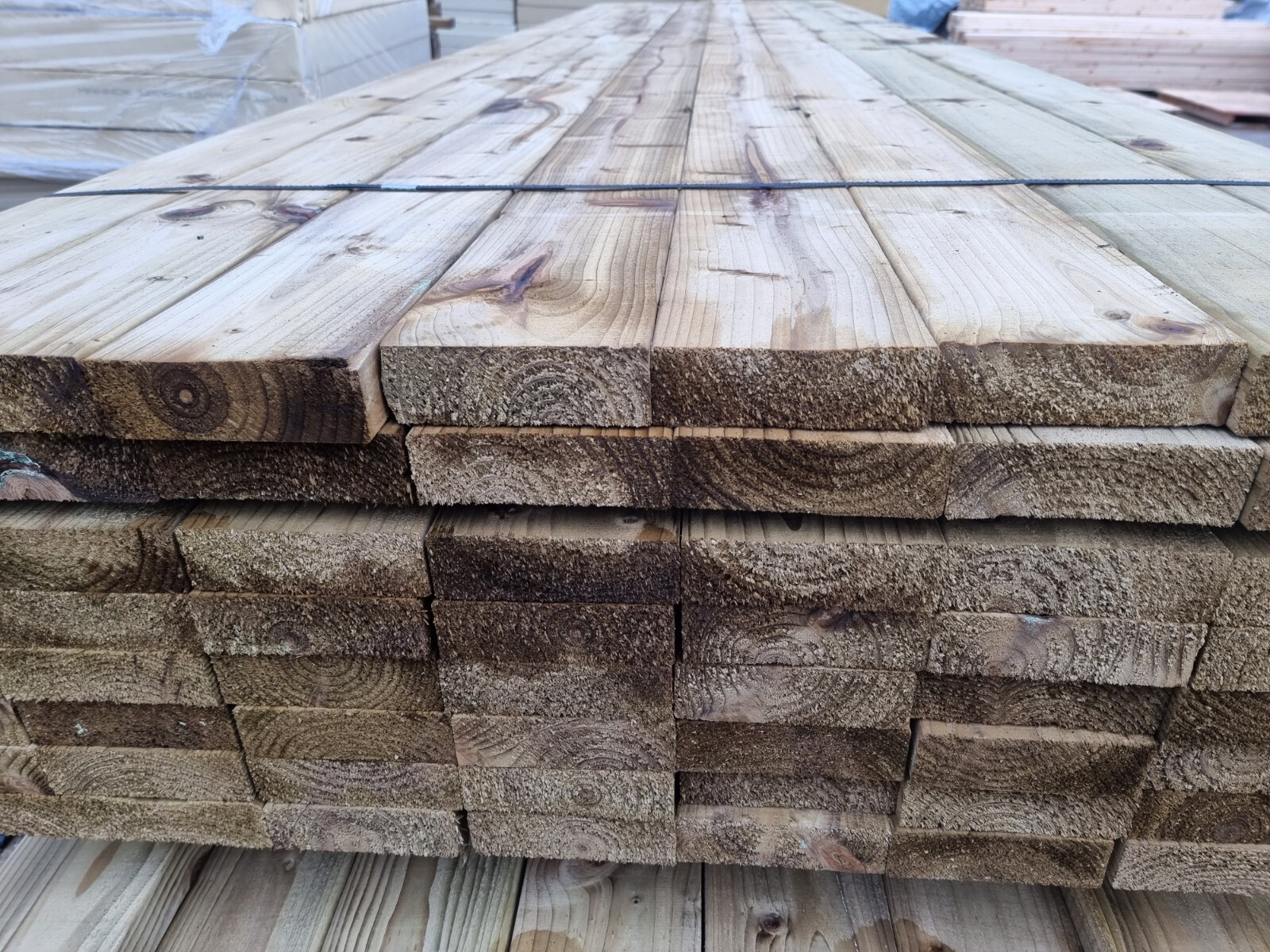 6x2 Treated/tanilised Timber Joists 4.8m 16ftdecking Frames Roof ...