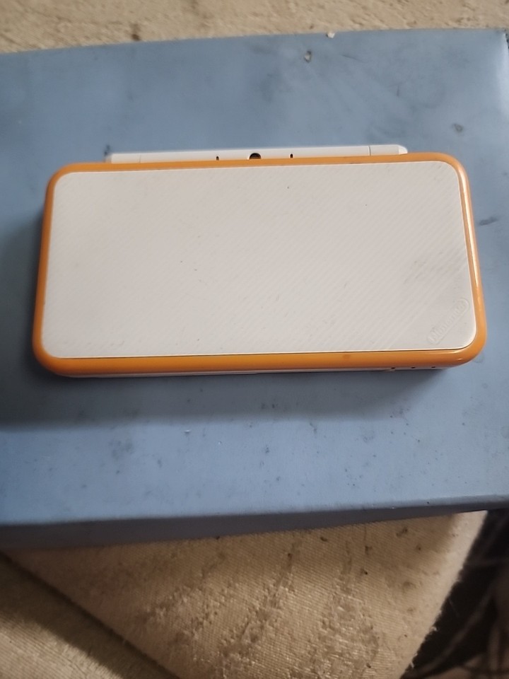 Nintendo 2DS LL Console - White | eBay