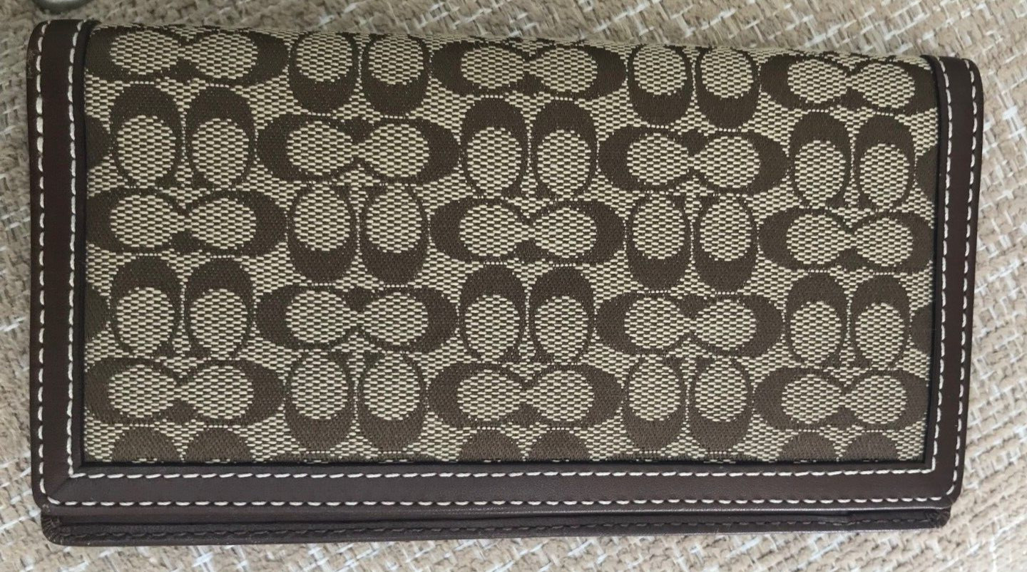 Coach Signature C Brown Checkbook Cover - Gem