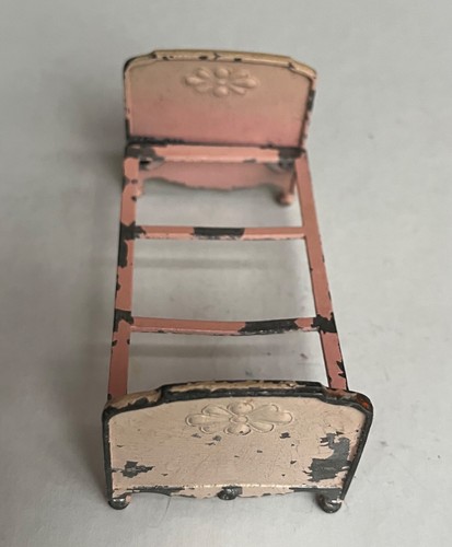 VINTAGE DOLL HOUSE LADDER, SEWING MACHINE, & BED | eBay