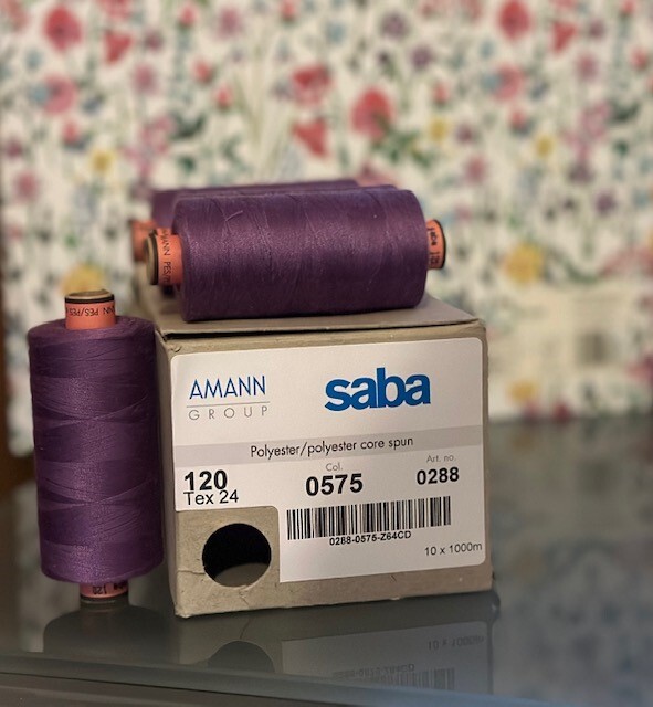 Amann 100% Polyester Core-Spun Sewing Thread Saba 1000M Colour 0575 ...