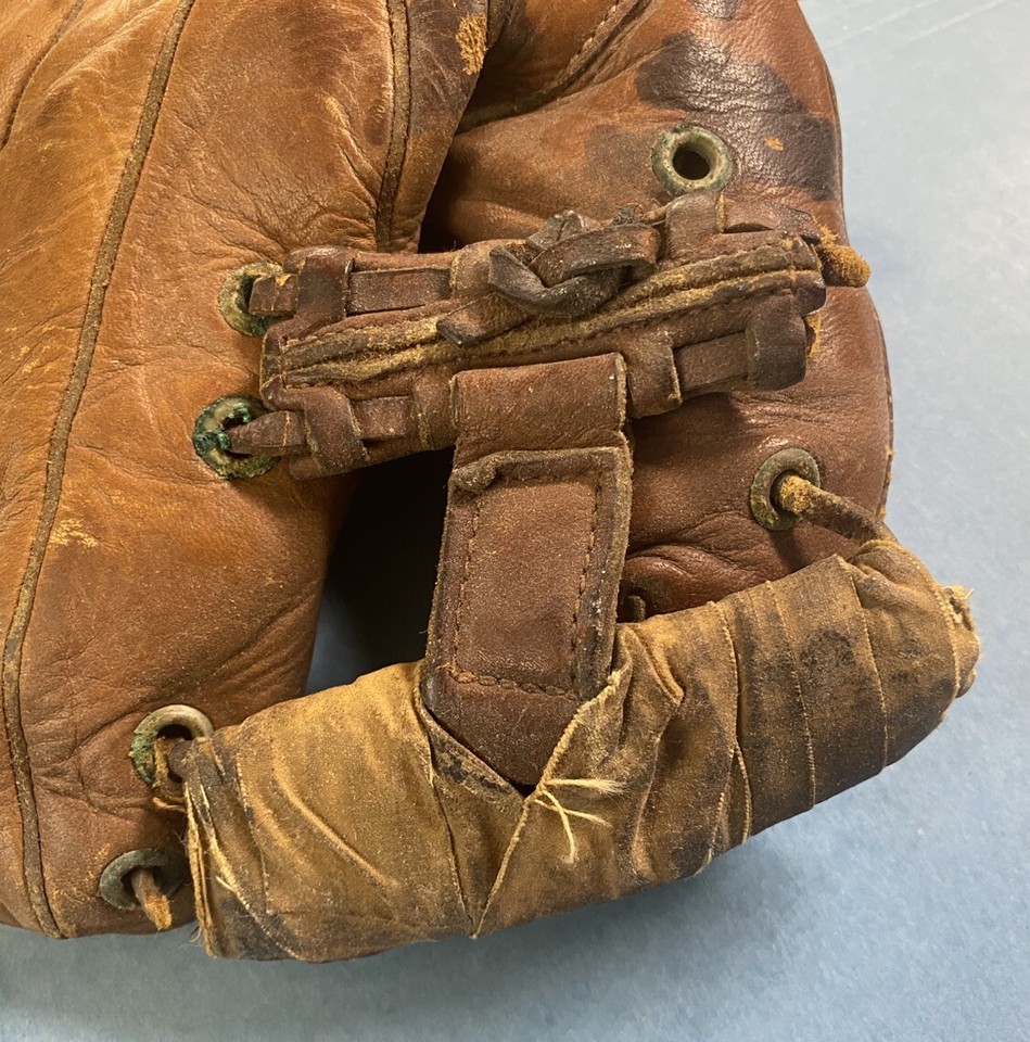 Vintage GoldSmith Elmer Riddle Endorsed Baseball Glove (1940s) | eBay