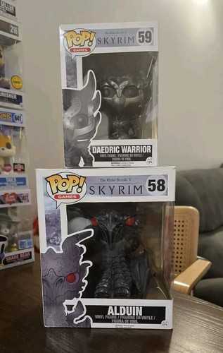 Funko Pop! Vinyl: Skyrim - Alduin (6in) #58 & Daedric Warrior #59 ...