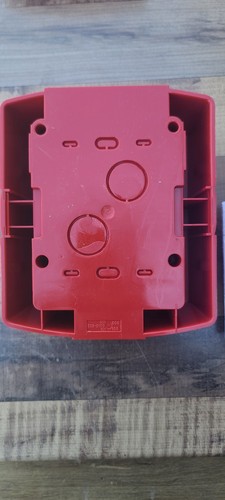 SPSWK and SPRK System Sensor Wall Wheather Proof, Red, Outdoor BOX ONLY ...