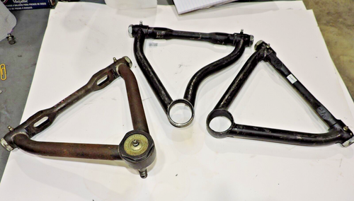 DEI slotted Upper control arms 8 1/4" / 8 1/4" / 9 3/16" w/ BJ 6" BC ...