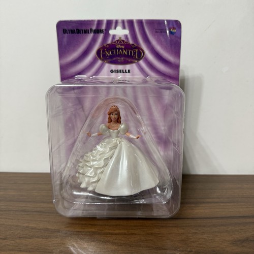Disney Enchanted Giselle Figure 3" Ultra Detail Figure Medicom | eBay
