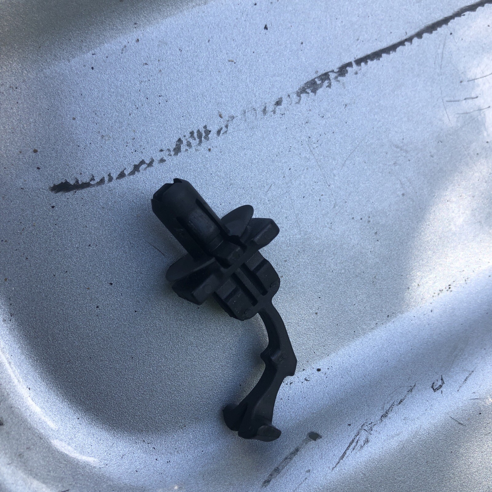 Genuine Toyota Windshield Pillar Trim Upper Clip 62217-06020 | eBay
