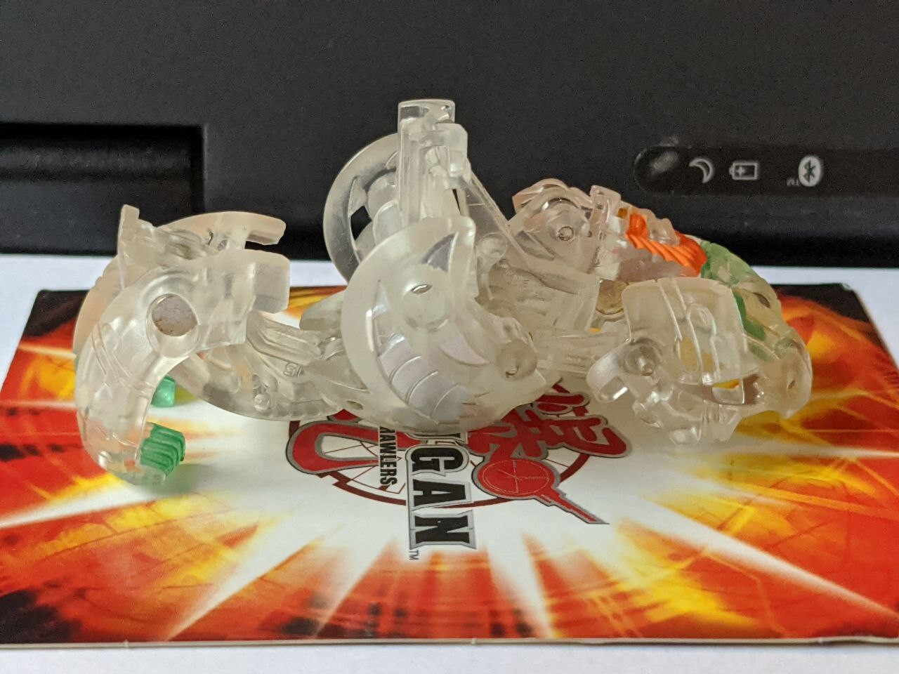 BAKUGAN New Vestroia VERIAS 630g B3 BakuCrystal Translucent Clear Rare ...