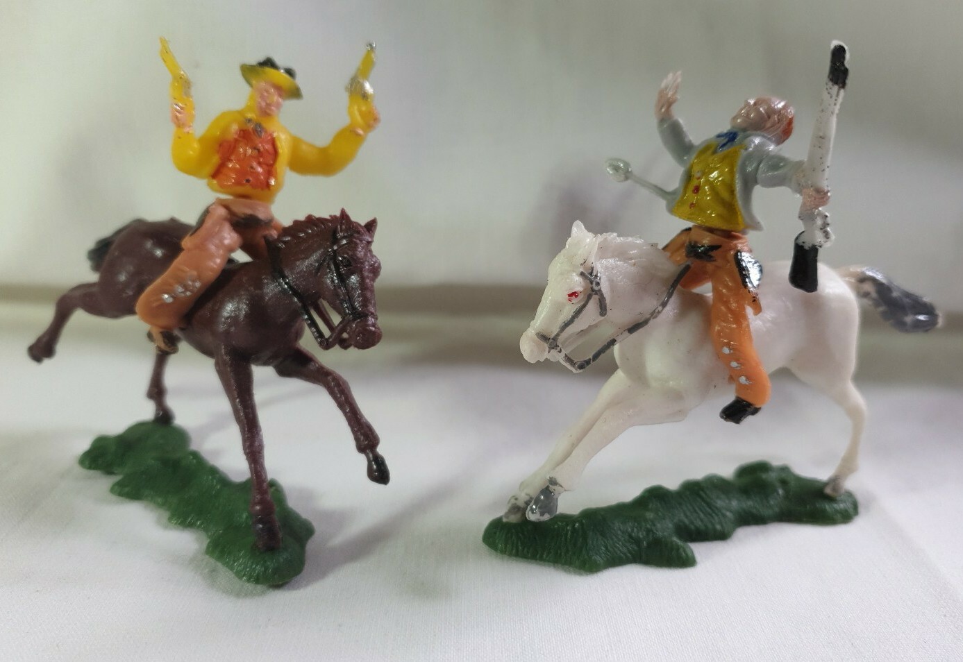 Swoppet - Indianer und Cowboys auf Pferden - 8 ZZ Steckfiguren 70er ...