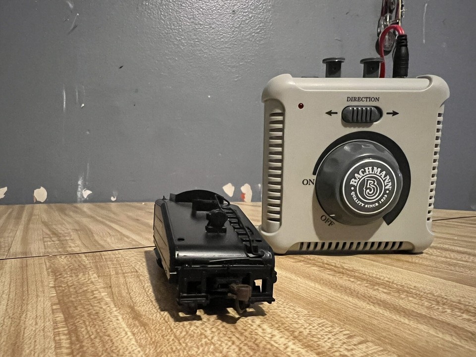 Bachmann HO Scale Train Union Pacific #4432 Locomotive with Tender Car ...