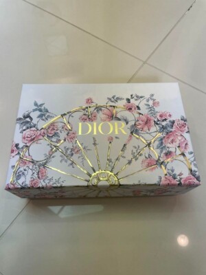 Christian Dior Gift Box Floral Pattern Limited Edition White Gold 14×21 ...