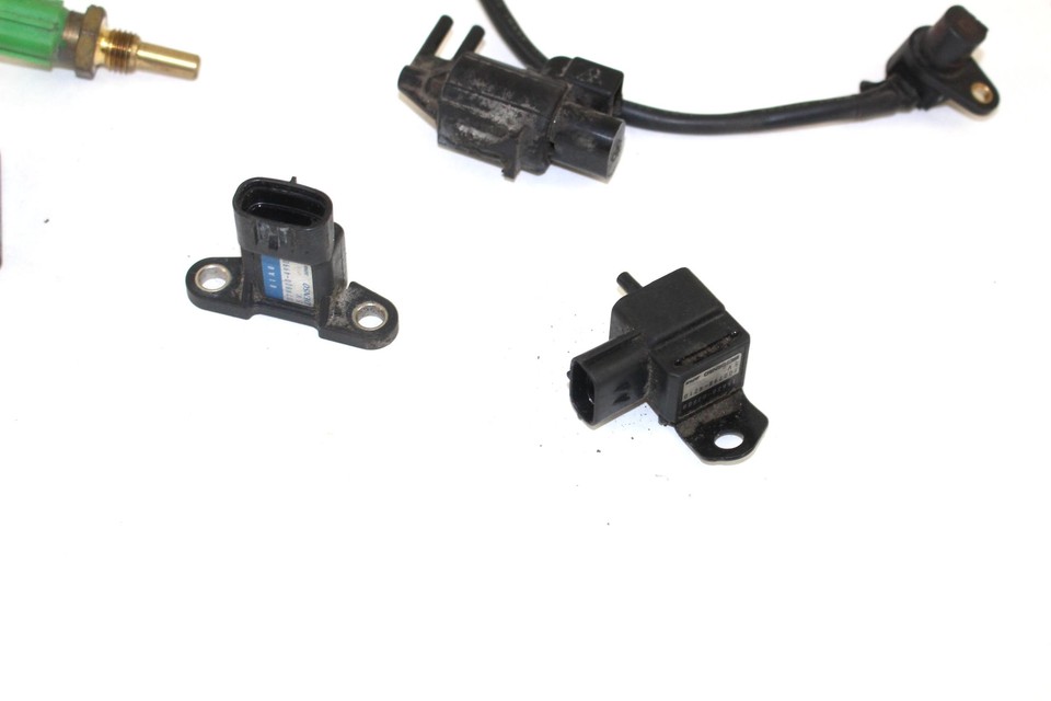 01-07 Suzuki Gsx1300R Hayabusa Busa Engine Sensor Set | eBay