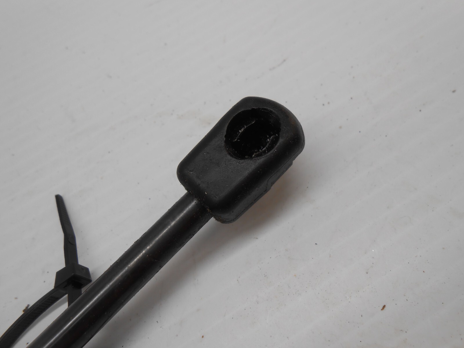 BMW X3, G20, G28 Front Gas Spring Strut Bonnet Stables 51237397493 ...
