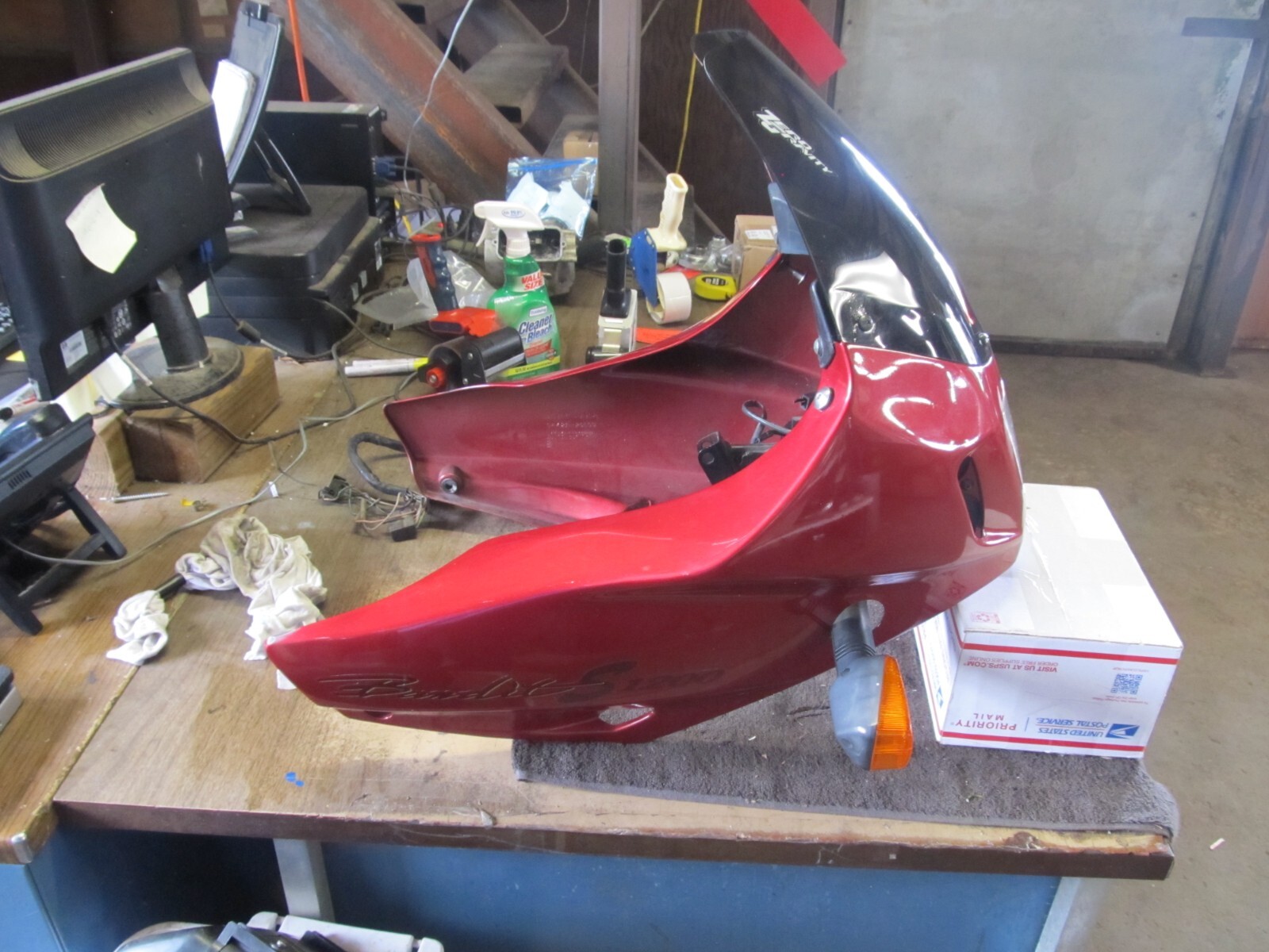 1997 - 2000 Suzuki GSF 1200 Bandit Cowling Body w/ Headlight and turn ...