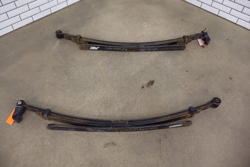 01-10 Chevy GMC Silverado Sierra 2500HD OEM Rear Leaf Springs Pair Left ...